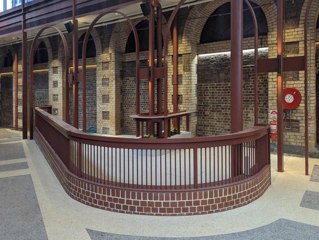 Queen Victoria Food Hall – Straight Up